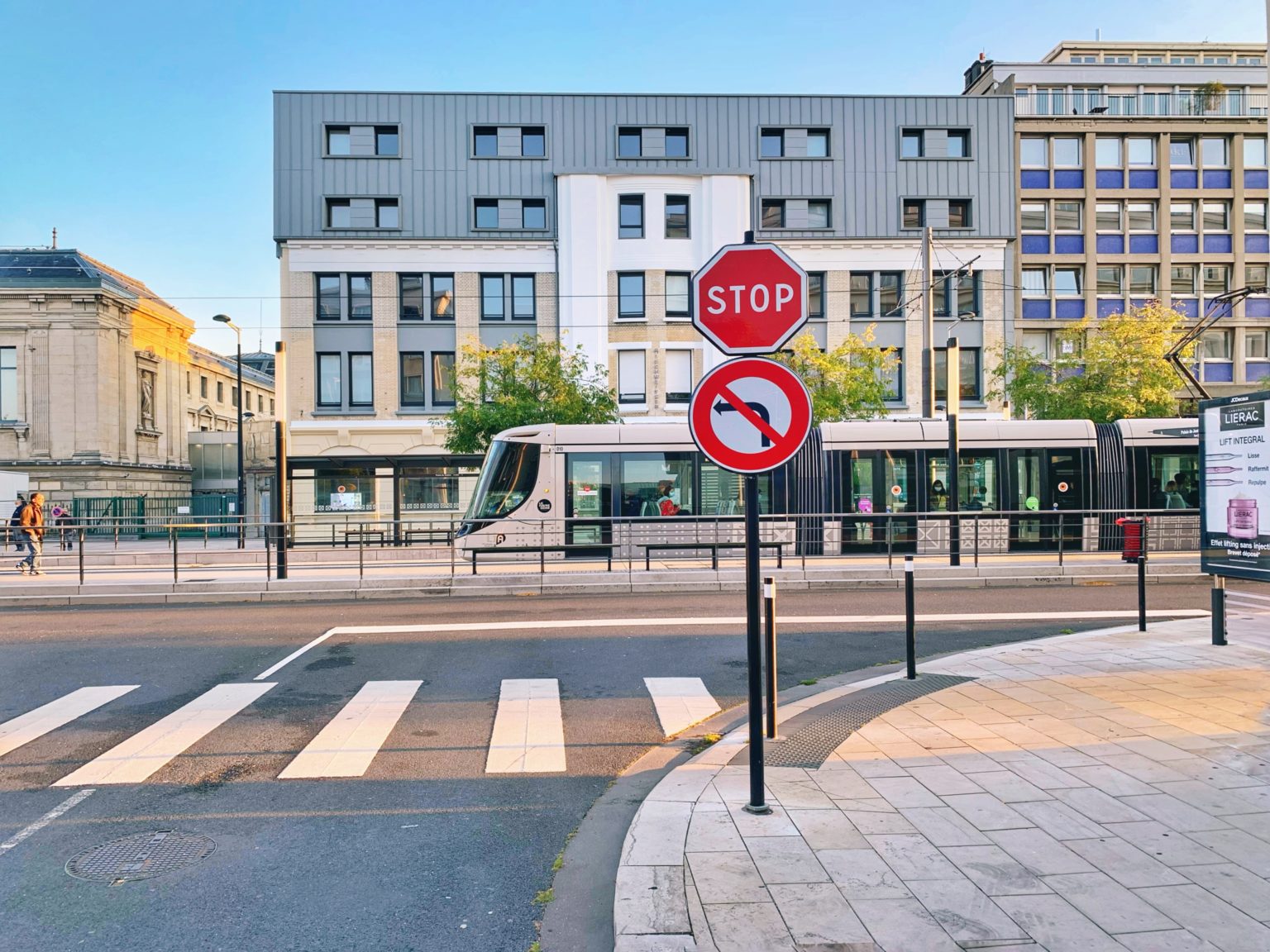 Stop grillé : quelles sanctions ? - Etienne Lejeune Avocat droit routier